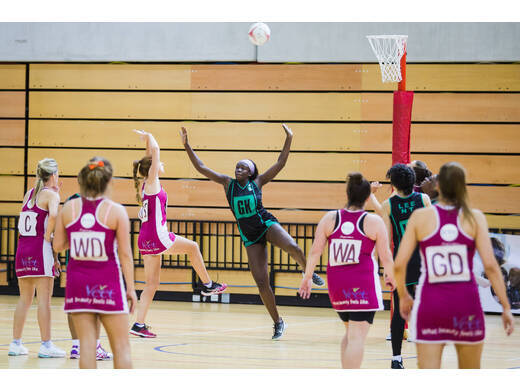 Wigan Roses Netballers - Home